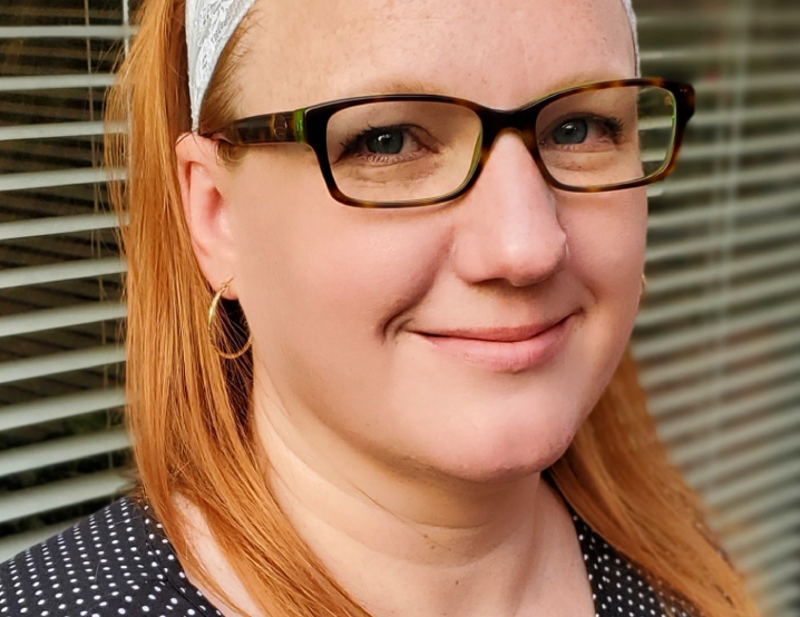 rayelledavis.com – Therapist and Author who has experience as well as ...